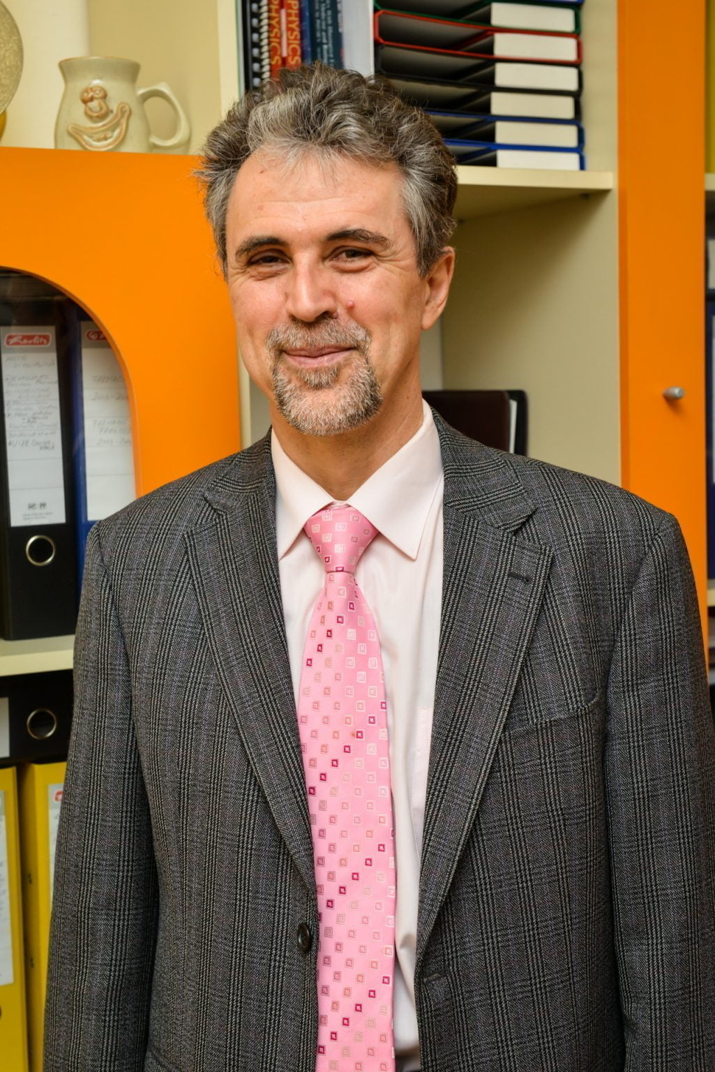 Catedra universitară Biofizică medicală – Universitatea de Medicină și ...